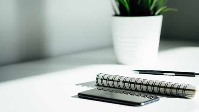 How to Get the Scholarships You Need to Avoid Debt